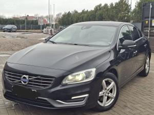 Melns Volvo S60 2015 Šilutė, ar dzinēja tilpumu 2.00 L un nobraukumu 290 tūkst. km par 5900 €, foto  vietnē AUTOMOTO.COM.LV
