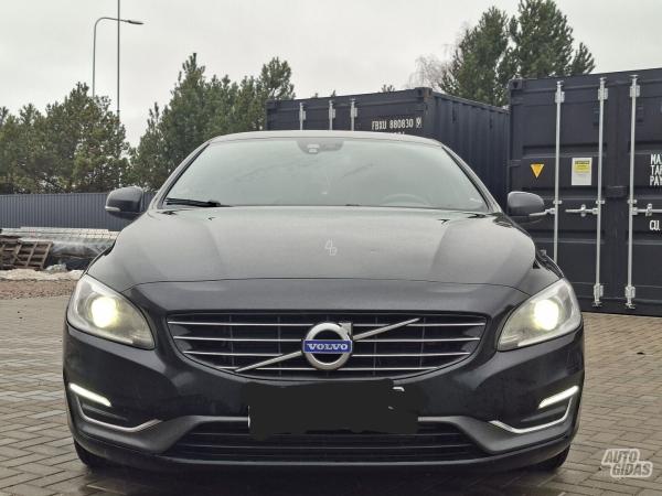 Melns Volvo S60 2015 Šilutė, ar dzinēja tilpumu 2.00 L un nobraukumu 290 tūkst. km par 5900 €, foto 8 vietnē AUTOMOTO.COM.LV