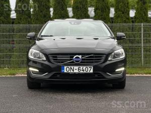 Melns Volvo S60 2015 Jelgava, ar dzinēja tilpumu 2.00 L un nobraukumu 0 tūkst. km par 8490 €, foto 3 vietnē AUTOMOTO.COM.LV