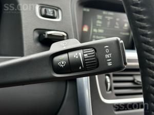 Melns Volvo S60 2015 Jelgava, ar dzinēja tilpumu 2.00 L un nobraukumu 0 tūkst. km par 8490 €, foto 27 vietnē AUTOMOTO.COM.LV