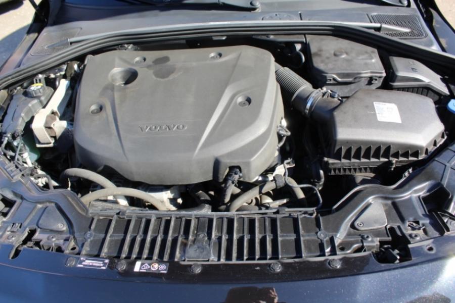 Melns Volvo S60 2015 Rīga, ar dzinēja tilpumu 2.00 L un nobraukumu 255 tūkst. km par 8950 €, foto 15 vietnē AUTOMOTO.COM.LV
