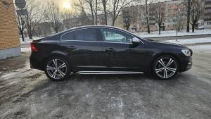 Черный Вольво С60 2015 в Рига, объемом двигателя 2.00 л и пробегом 213 тыс. км за 9950 €, фото 5 на AUTOMOTO.COM.LV