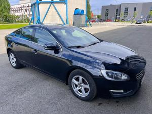 Melns Volvo S60 2015 Rīga, ar dzinēja tilpumu 1.60 L un nobraukumu 235 tūkst. km par 9550 €, foto 22 vietnē AUTOMOTO.COM.LV