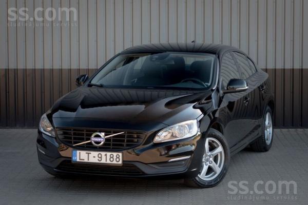 Black Volvo S60 2015 in Tukums, with an engine capacity of 2.00 L and mileage of 244 thousand km for 6950 €, photo 4 on AUTOMOTO.COM.LV