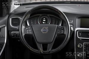 Black Volvo S60 2015 in Tukums, with an engine capacity of 2.00 L and mileage of 244 thousand km for 6950 €, photo 18 on AUTOMOTO.COM.LV