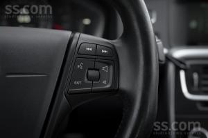 Black Volvo S60 2015 in Tukums, with an engine capacity of 2.00 L and mileage of 244 thousand km for 6950 €, photo 20 on AUTOMOTO.COM.LV