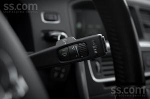 Black Volvo S60 2015 in Tukums, with an engine capacity of 2.00 L and mileage of 244 thousand km for 6950 €, photo 21 on AUTOMOTO.COM.LV