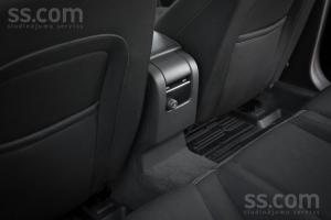 Black Volvo S60 2015 in Tukums, with an engine capacity of 2.00 L and mileage of 244 thousand km for 6950 €, photo 28 on AUTOMOTO.COM.LV