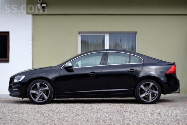 Black Volvo S60 2016 in Tukums, with an engine capacity of 2.00 L and mileage of 274 thousand km for 9990 €, photo 10 on AUTOMOTO.COM.LV