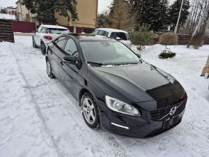 Melns Volvo S60 2016 Kauņa, ar dzinēja tilpumu 1.98 L un nobraukumu 206 tūkst. km par 7650 €, foto 3 vietnē AUTOMOTO.COM.LV