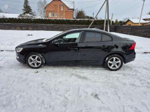 Melns Volvo S60 2016 Kauņa, ar dzinēja tilpumu 1.98 L un nobraukumu 206 tūkst. km par 7650 €, foto 4 vietnē AUTOMOTO.COM.LV