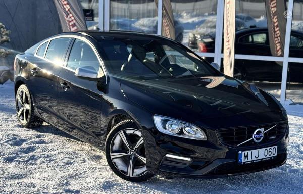 Black Volvo S60 2016 in Radviliskis, with an engine capacity of 2.00 L and mileage of 215 thousand km for 8250 €, photo 2 on AUTOMOTO.COM.LV