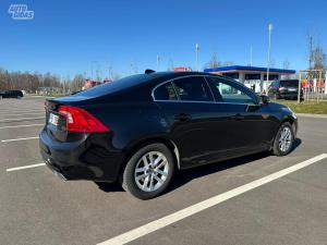 Melns Volvo S60 2016 Klaipėda, ar dzinēja tilpumu 2.00 L un nobraukumu 98 tūkst. km par 14500 €, foto 4 vietnē AUTOMOTO.COM.LV