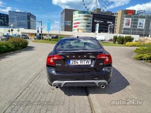 Black Volvo S60 2016 in Tallinn, with an engine capacity of 2.00 L and mileage of 177 thousand km for 11990 €, photo 20 on AUTOMOTO.COM.LV