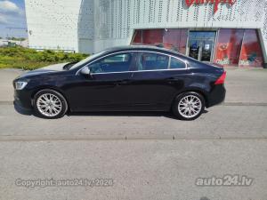 Black Volvo S60 2016 in Tallinn, with an engine capacity of 2.00 L and mileage of 177 thousand km for 11990 €, photo 22 on AUTOMOTO.COM.LV
