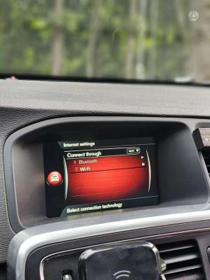 Melns Volvo S60 2016 Prienai, ar dzinēja tilpumu 2.00 L un nobraukumu 311 tūkst. km par 7800 €, foto 32 vietnē AUTOMOTO.COM.LV