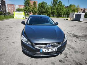 Melns Volvo S60 2016 Klaipėda, ar dzinēja tilpumu 1.97 L un nobraukumu 150 tūkst. km par 9500 €, foto 5 vietnē AUTOMOTO.COM.LV