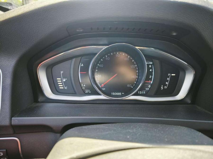 Melns Volvo S60 2016 Klaipėda, ar dzinēja tilpumu 1.97 L un nobraukumu 150 tūkst. km par 9500 €, foto 7 vietnē AUTOMOTO.COM.LV