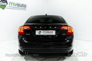 Melns Volvo S60 2016 Tallina, ar dzinēja tilpumu 2.00 L un nobraukumu 198 tūkst. km par 9500 €, foto 8 vietnē AUTOMOTO.COM.LV