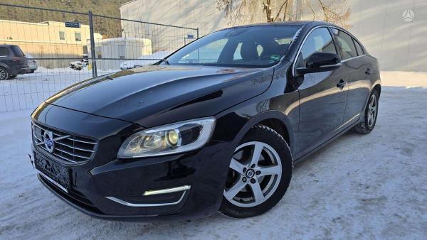 Melns Volvo S60 2017 Kauņa, ar dzinēja tilpumu 1.97 L un nobraukumu 328 tūkst. km par 7750 €, foto 1 vietnē AUTOMOTO.COM.LV