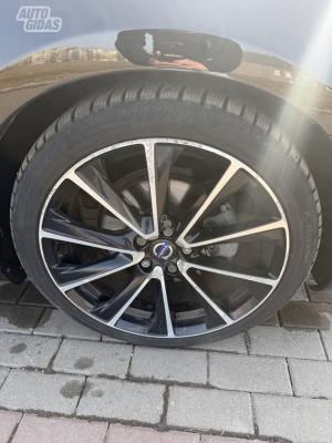 Melns Volvo S60 2017 Elektrėnai, ar dzinēja tilpumu 2.00 L un nobraukumu 140 tūkst. km par 13300 €, foto 13 vietnē AUTOMOTO.COM.LV