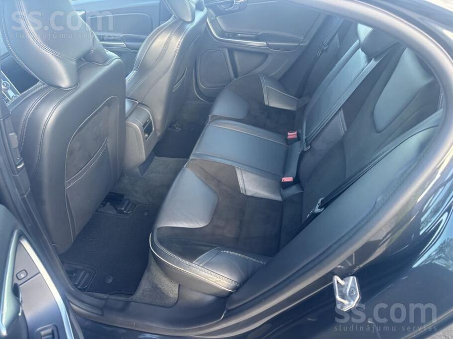 Melns Volvo S60 2017 Rīga, ar dzinēja tilpumu 1.50 L un nobraukumu 250 tūkst. km par 8000 €, foto 8 vietnē AUTOMOTO.COM.LV