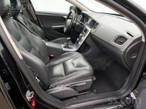 Melns Volvo S60 2017 Rīga, ar dzinēja tilpumu 2.00 L un nobraukumu 285 tūkst. km par 6900 €, foto 16 vietnē AUTOMOTO.COM.LV