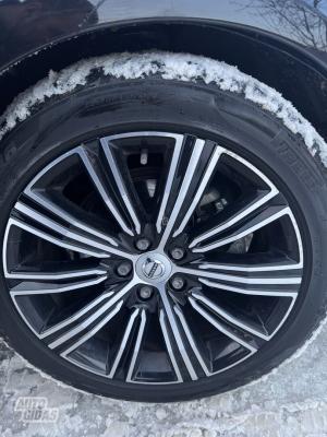Melns Volvo S60 2017 Viļņa, ar dzinēja tilpumu 2.00 L un nobraukumu 270 tūkst. km par 9000 €, foto 8 vietnē AUTOMOTO.COM.LV