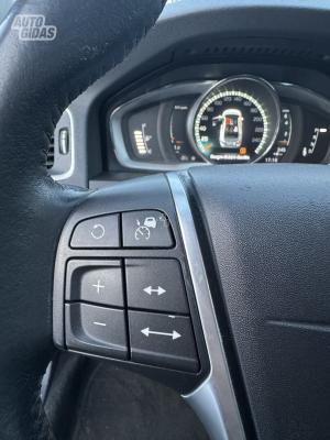 Melns Volvo S60 2017 Viļņa, ar dzinēja tilpumu 2.00 L un nobraukumu 270 tūkst. km par 9000 €, foto 19 vietnē AUTOMOTO.COM.LV