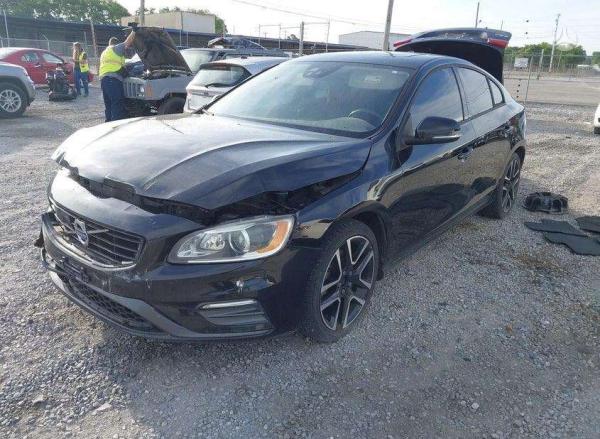 Black Volvo S60 2017 in Silale, with an engine capacity of 1.97 L and mileage of 152 thousand km for 5500 €, photo 2 on AUTOMOTO.COM.LV