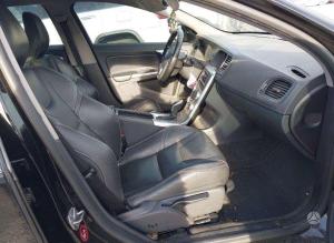 Black Volvo S60 2017 in Silale, with an engine capacity of 1.97 L and mileage of 152 thousand km for 5500 €, photo 6 on AUTOMOTO.COM.LV