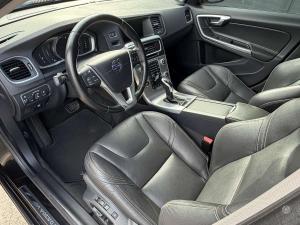 Black Volvo S60 2017 in Silale, with an engine capacity of 1.97 L and mileage of 152 thousand km for 4900 €, photo 4 on AUTOMOTO.COM.LV