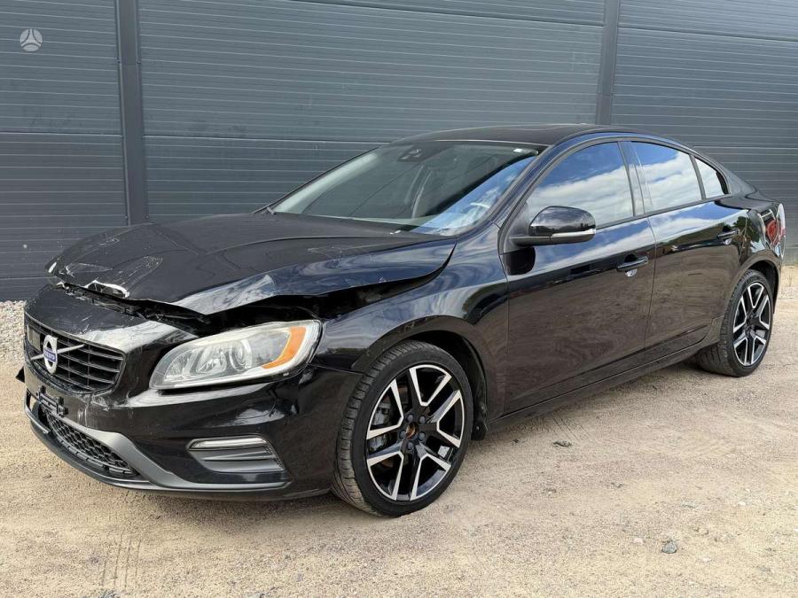 Black Volvo S60 2017 in Silale, with an engine capacity of 1.97 L and mileage of 152 thousand km for 4900 €, photo 7 on AUTOMOTO.COM.LV
