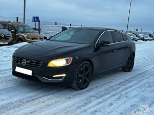 Melns Volvo S60 2018 Avižieniai, ar dzinēja tilpumu 2.00 L un nobraukumu 157 tūkst. km par 9900 €, foto  vietnē AUTOMOTO.COM.LV