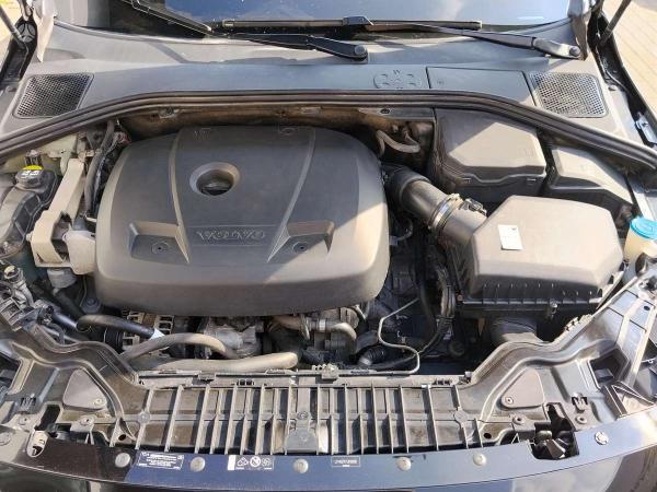 Melns Volvo S60 2018 Kretinga, ar dzinēja tilpumu 1.97 L un nobraukumu 191 tūkst. km par 9600 €, foto 7 vietnē AUTOMOTO.COM.LV