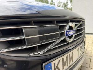 Black Volvo S60 2018 in Vilnius, with an engine capacity of 2.00 L and mileage of 180 thousand km for 8500 €, photo 11 on AUTOMOTO.COM.LV