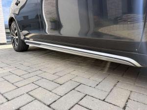 Black Volvo S60 2018 in Vilnius, with an engine capacity of 2.00 L and mileage of 180 thousand km for 8500 €, photo 13 on AUTOMOTO.COM.LV