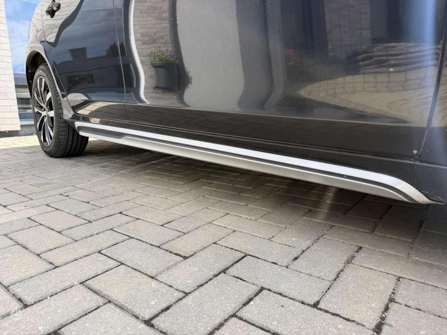 Black Volvo S60 2018 in Vilnius, with an engine capacity of 2.00 L and mileage of 180 thousand km for 8500 €, photo 13 on AUTOMOTO.COM.LV