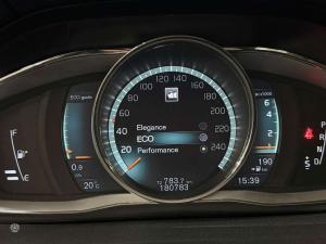 Black Volvo S60 2018 in Vilnius, with an engine capacity of 2.00 L and mileage of 180 thousand km for 8500 €, photo 28 on AUTOMOTO.COM.LV