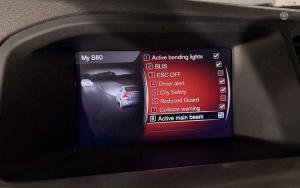 Black Volvo S60 2018 in Vilnius, with an engine capacity of 2.00 L and mileage of 180 thousand km for 8500 €, photo 38 on AUTOMOTO.COM.LV