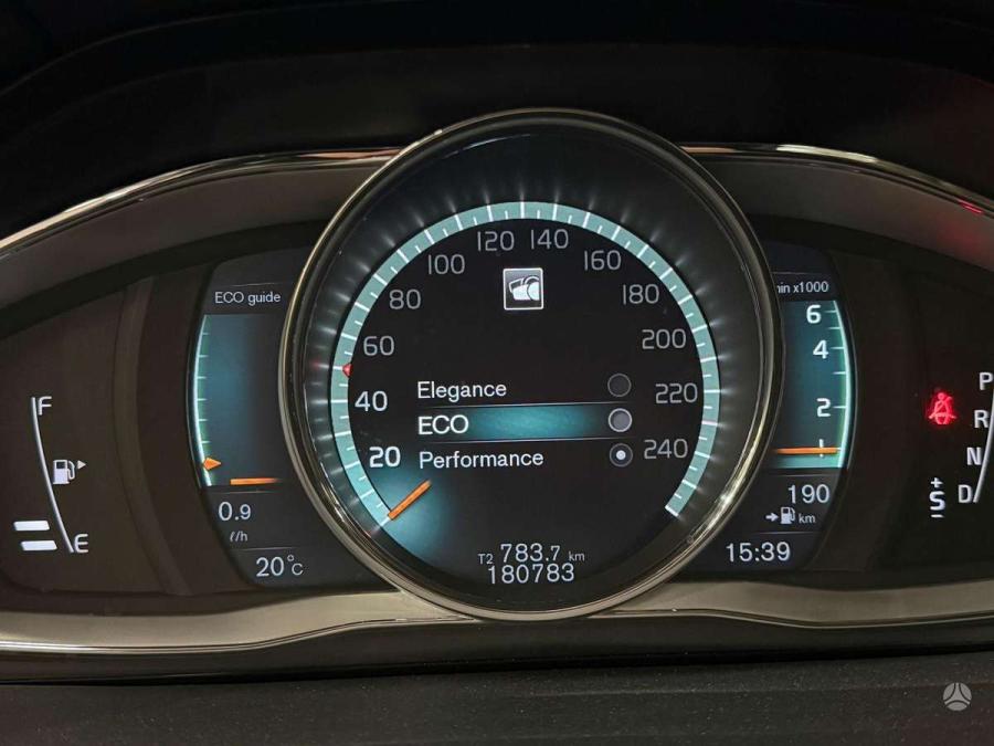 Melns Volvo S60 2018 Viļņa, ar dzinēja tilpumu 2.00 L un nobraukumu 181 tūkst. km par 11900 €, foto 22 vietnē AUTOMOTO.COM.LV