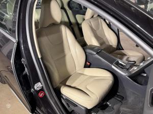 Melns Volvo S60 2018 Viļņa, ar dzinēja tilpumu 2.00 L un nobraukumu 181 tūkst. km par 11900 €, foto 34 vietnē AUTOMOTO.COM.LV