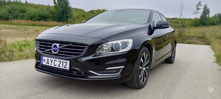 Black Volvo S60 2018 in Siauliai, with an engine capacity of 1.97 L and mileage of 141 thousand km for 11800 €, photo 14 on AUTOMOTO.COM.LV