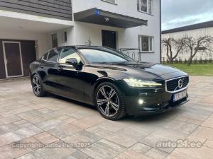 Melns Volvo S60 2019 Veru, ar dzinēja tilpumu 2.00 L un nobraukumu 82 tūkst. km par 28000 €, foto 5 vietnē AUTOMOTO.COM.LV