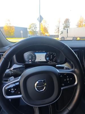 Black Volvo S60 2019 in Siauliai, with an engine capacity of 2.00 L and mileage of 128 thousand km for 22000 €, photo 7 on AUTOMOTO.COM.LV