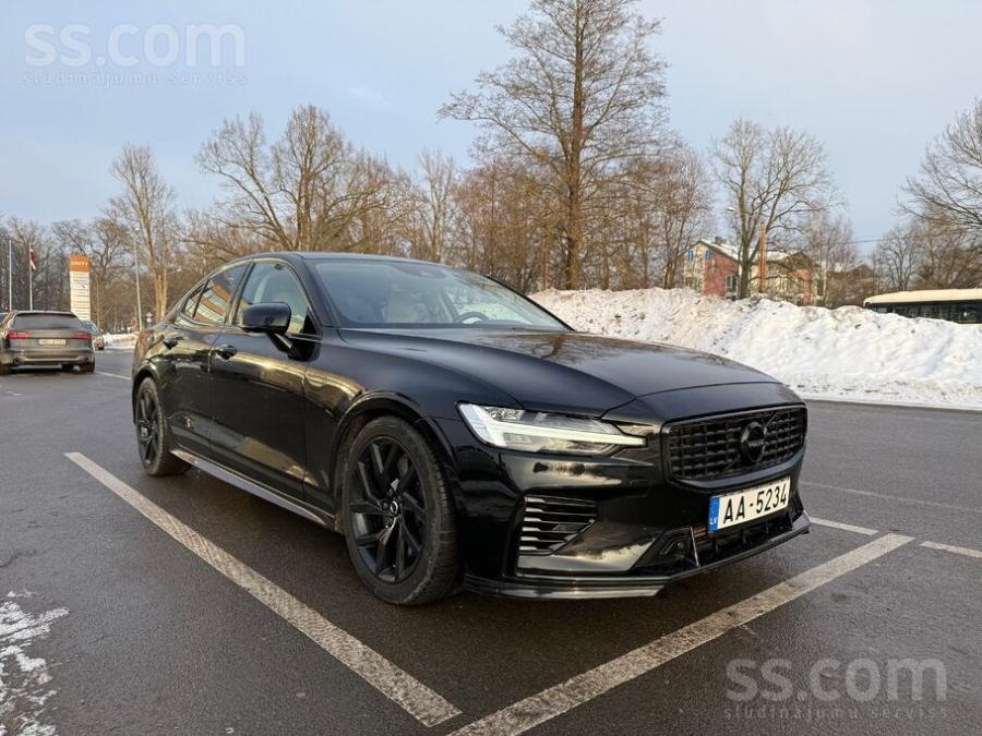 Melns Volvo S60 2019 Rīga, ar dzinēja tilpumu 2.00 L un nobraukumu 121 tūkst. km par 19999 €, foto 7 vietnē AUTOMOTO.COM.LV