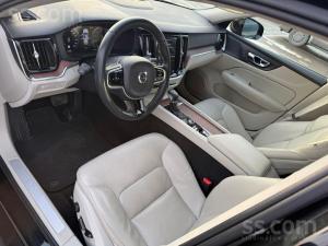Melns Volvo S60 2019 Rīga, ar dzinēja tilpumu 2.00 L un nobraukumu 121 tūkst. km par 19999 €, foto 8 vietnē AUTOMOTO.COM.LV