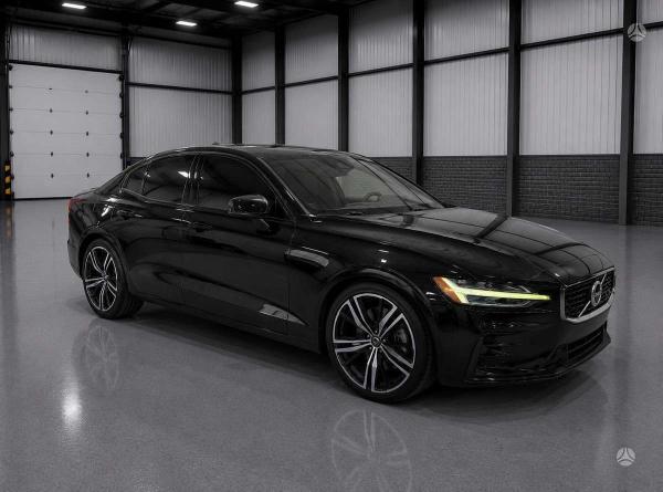 Melns Volvo S60 2019 Ukmergė, ar dzinēja tilpumu 1.97 L un nobraukumu 282 tūkst. km par 9200 €, foto 1 vietnē AUTOMOTO.COM.LV