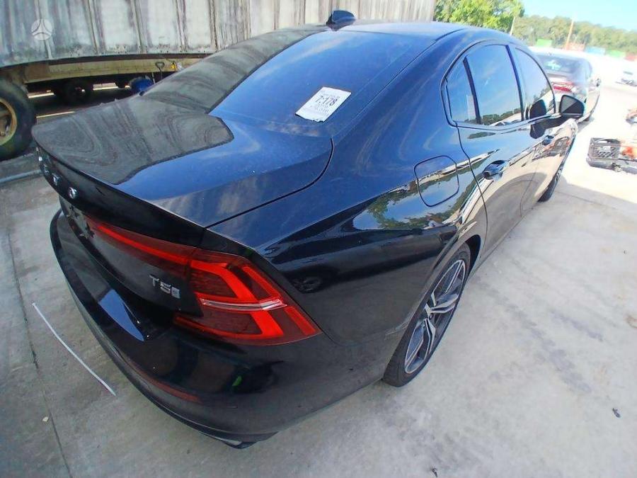 Melns Volvo S60 2019 Ukmergė, ar dzinēja tilpumu 1.97 L un nobraukumu 282 tūkst. km par 9200 €, foto 9 vietnē AUTOMOTO.COM.LV