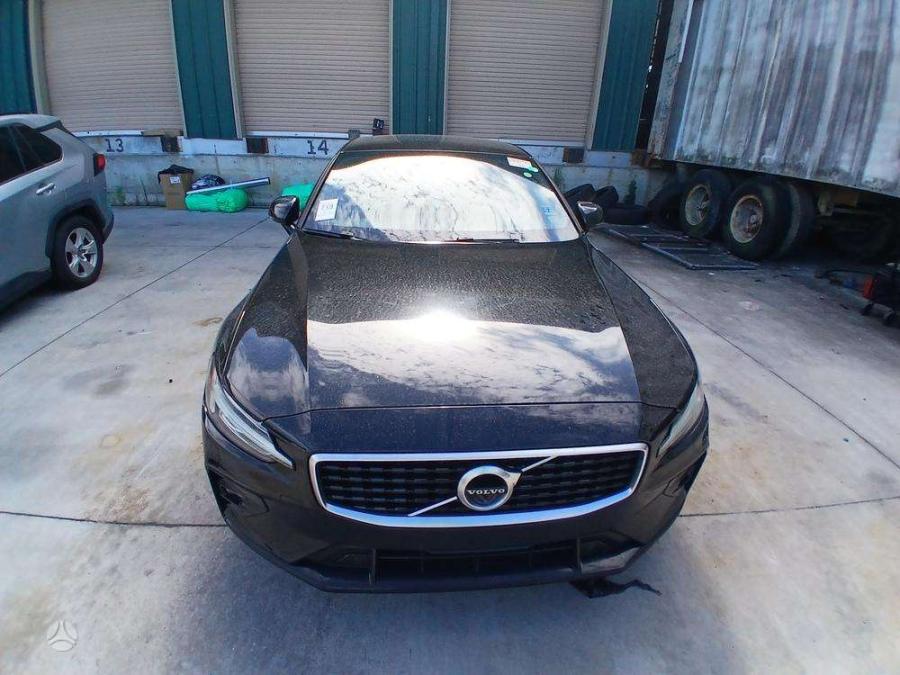Melns Volvo S60 2019 Ukmergė, ar dzinēja tilpumu 1.97 L un nobraukumu 282 tūkst. km par 9200 €, foto 15 vietnē AUTOMOTO.COM.LV
